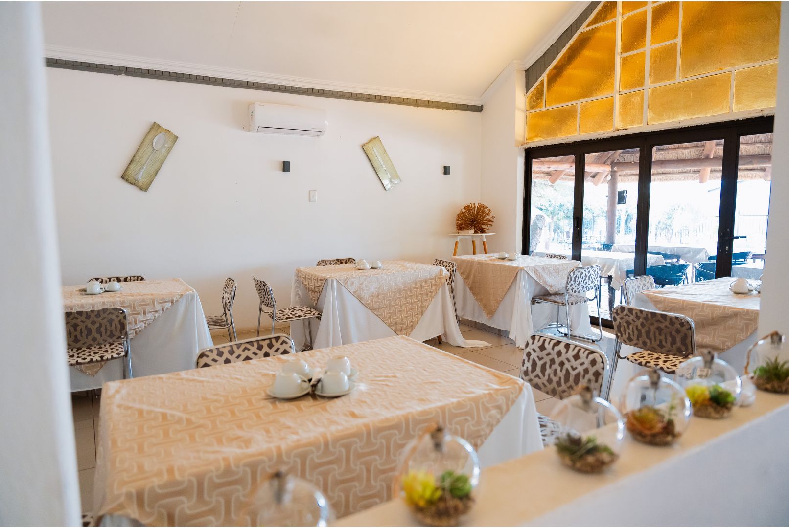 Madileng Lodge – Legae La Batho!